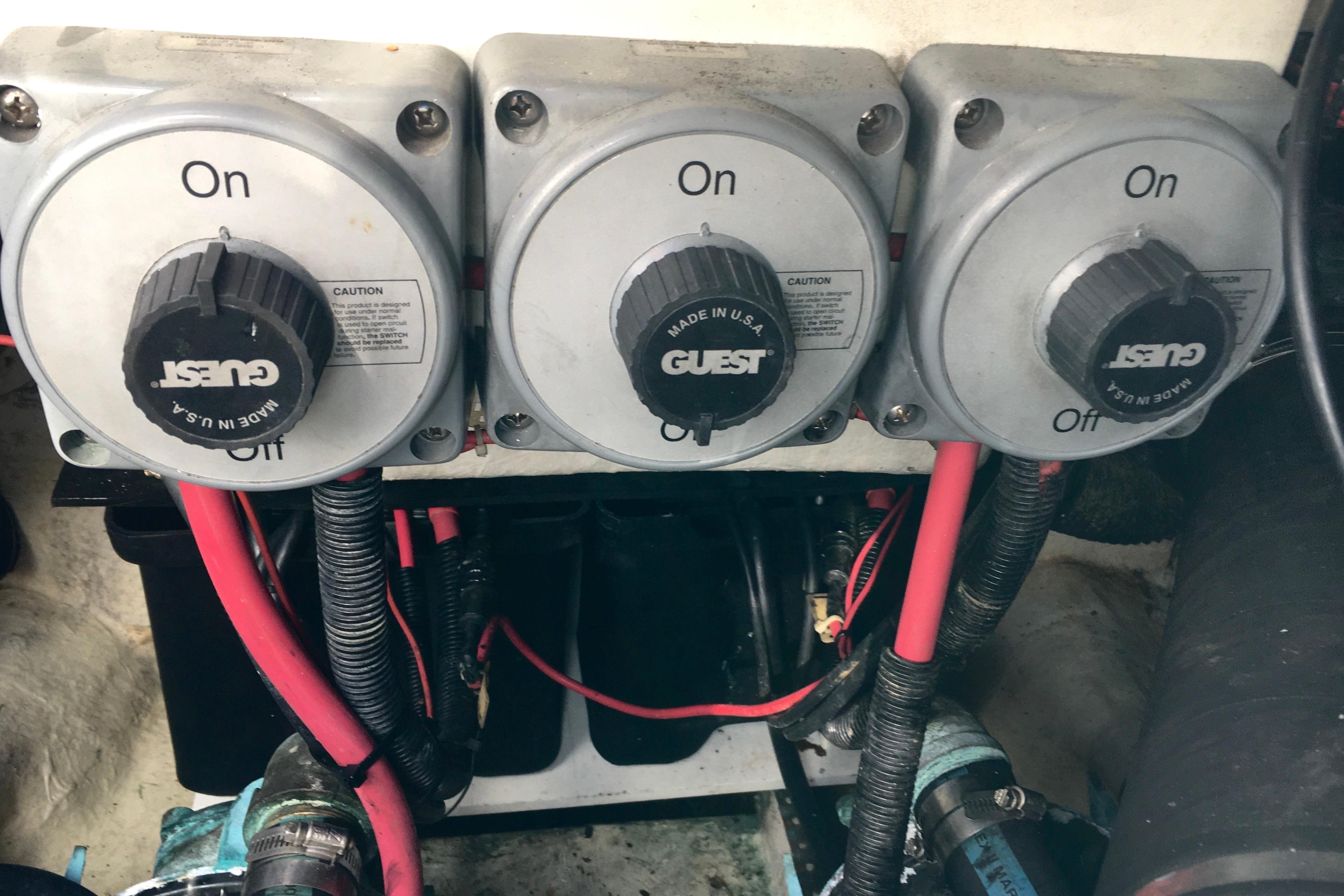 2000 Phoenix 29 SFX Convertible for Sale in Lindenhurst, NY, United ...