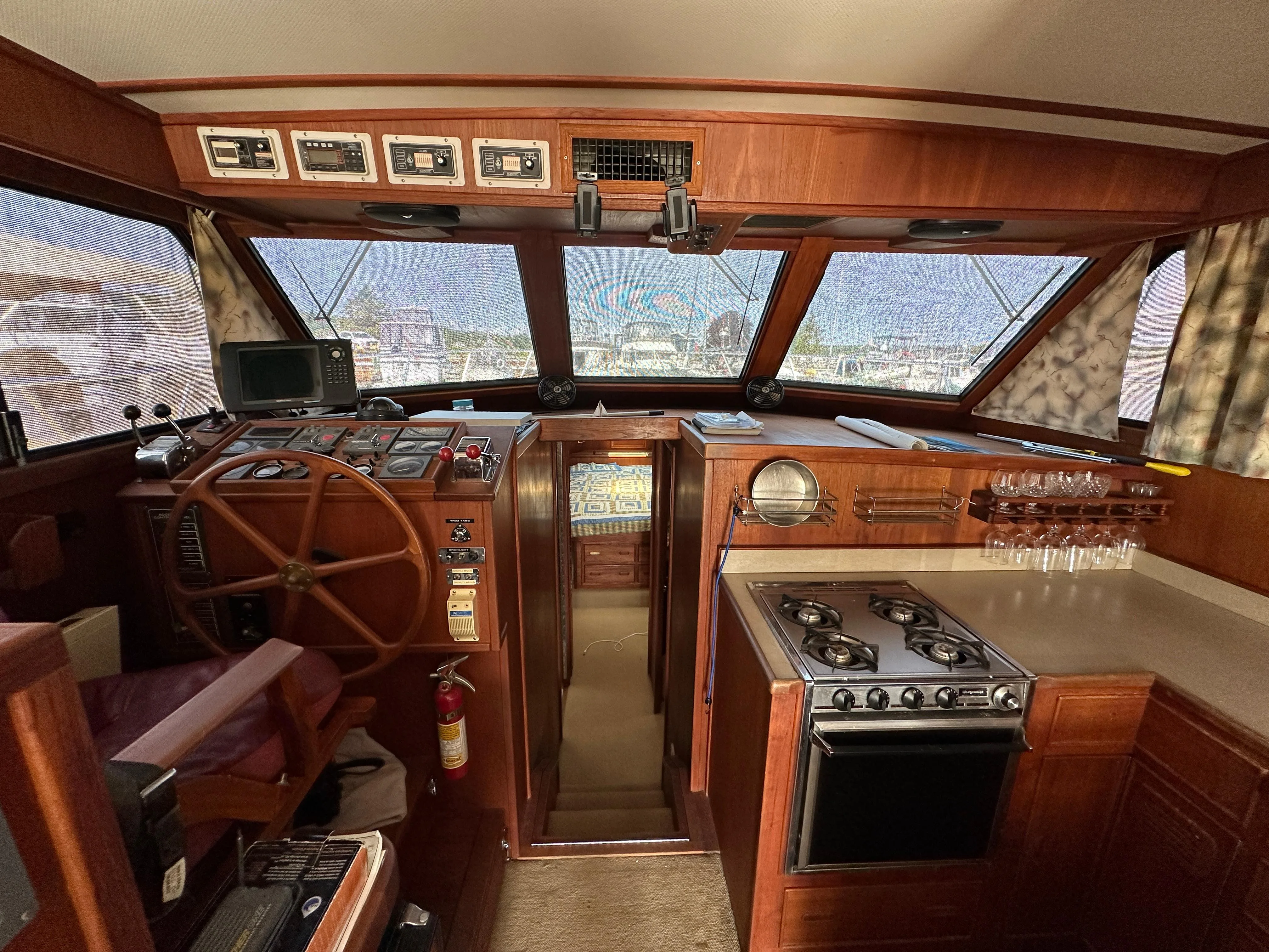 1987 Canoe Cove 42 Sports Sedan for Sale in Midland, ON, Canada | 42 ft ...